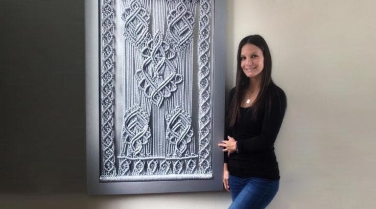DIY Macrame Wall Hanging - Home Decor Ideas - Trendy Art Ideas