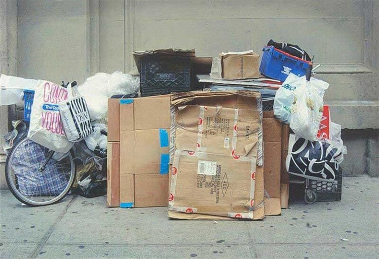 Denis Peterson: Hyperrealism Paintings and Commentary - Trendy Art Ideas